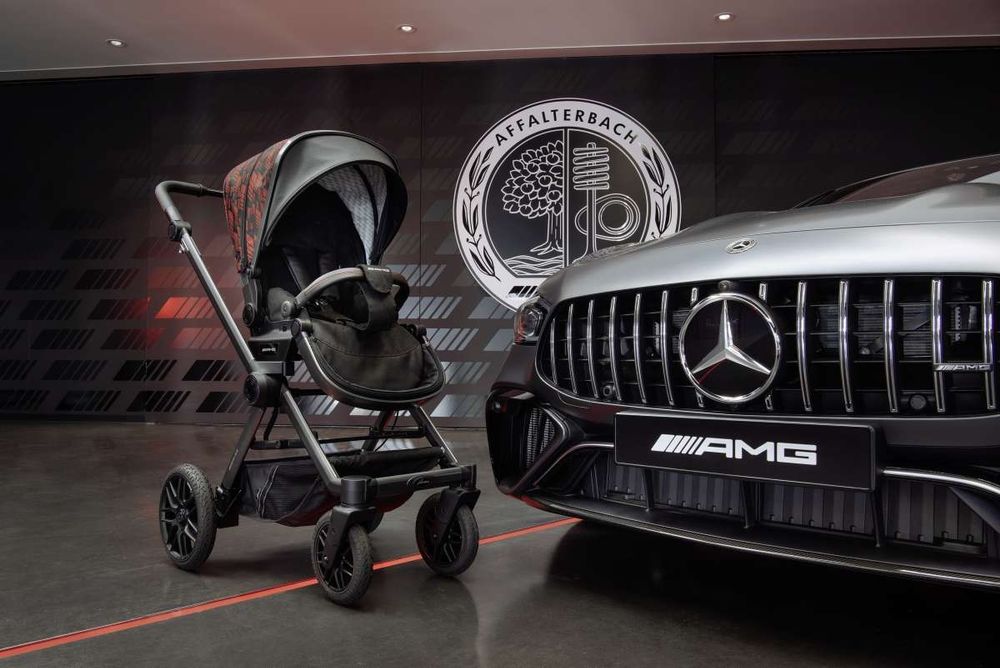 Mercedes Benz Kinderwagen