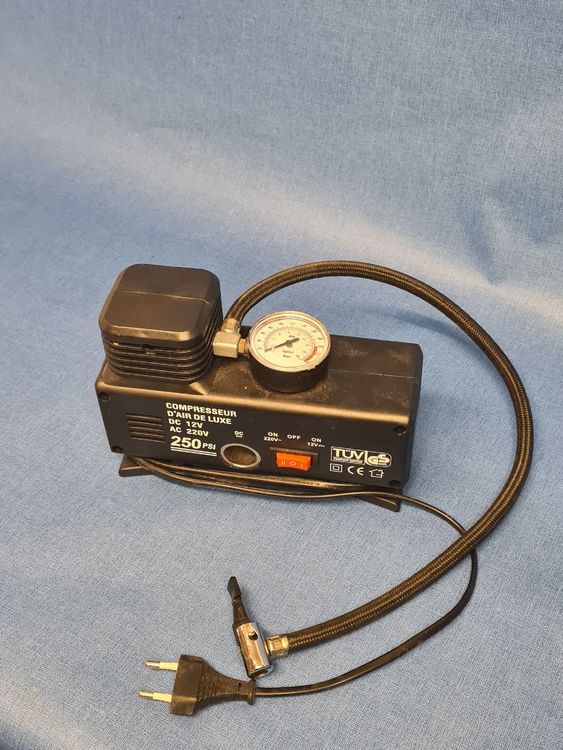Mini Kompressor 220V/12V (Gebraucht) in Suhr für CHF 22 – mit Lieferung ...