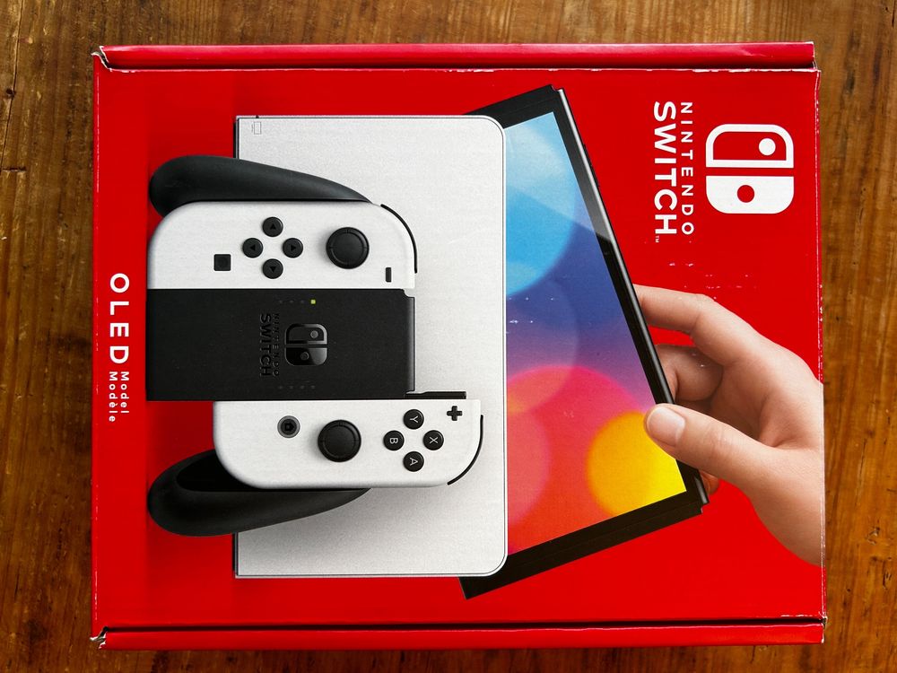 Nintendo Switch OLED + Case + Zelda/Mario/Animal Crossing (Gebraucht ...