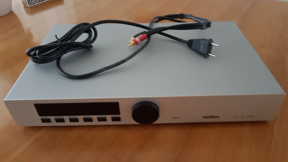 Revo Tuner "Elegance" (Gebraucht) in Zollikerberg für CHF 11 – mit ...