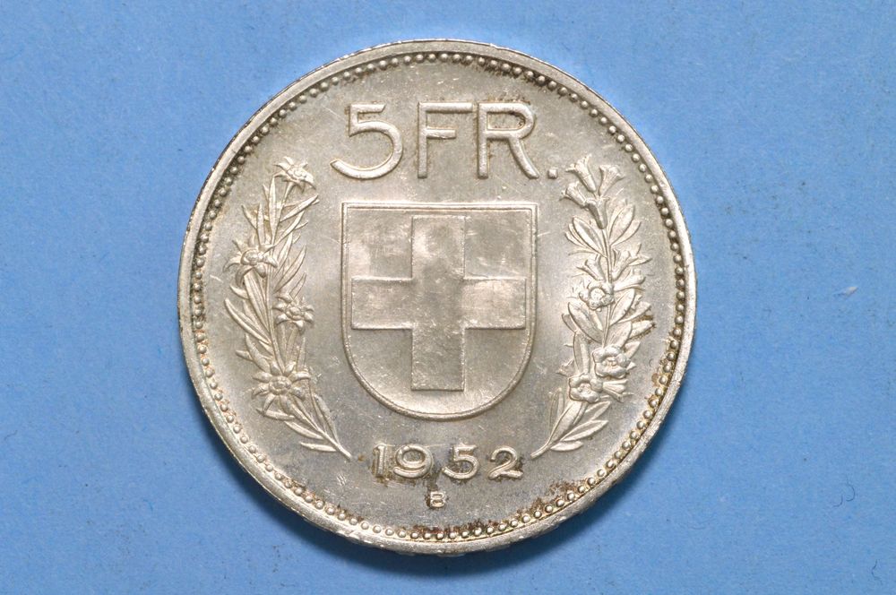 5 Franken 1952 (Gebraucht) in Oberglatt ZH für CHF 89 – mit Lieferung auf Ricardo kaufen