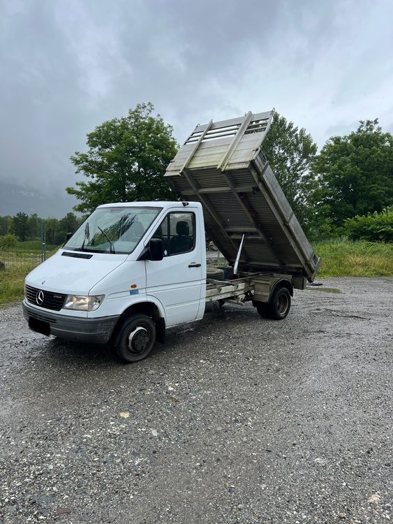 Camion benne (D'occasion) à Corin-de-la-Crête pour CHF 4000 – retrait ...