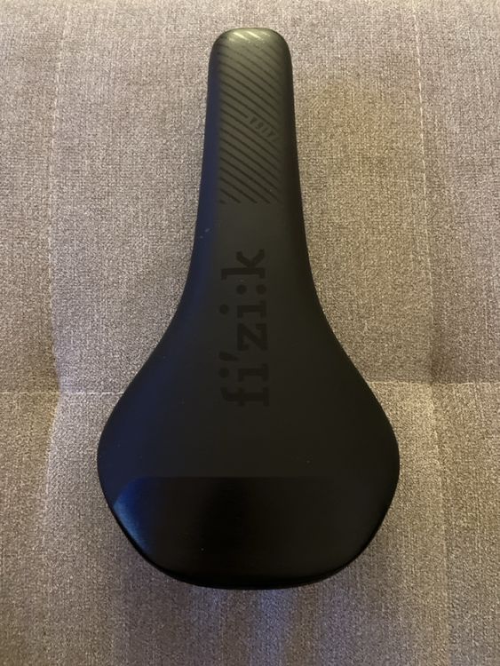 Fizik Terra Argo X3 Sattel - Bequem durch den Sommer! (Neu (gemäss ...