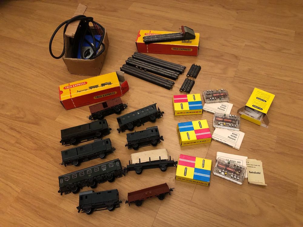 TRIX H0 Lot (div. Material) (Gebraucht) in Wiesenberg für CHF 17 – mit ...