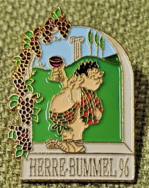 O852 - Pin Römer Trauben Herre Bummel 1996 - Basler Fasnacht (Gebraucht) in Reinach BL für CHF 2 ...