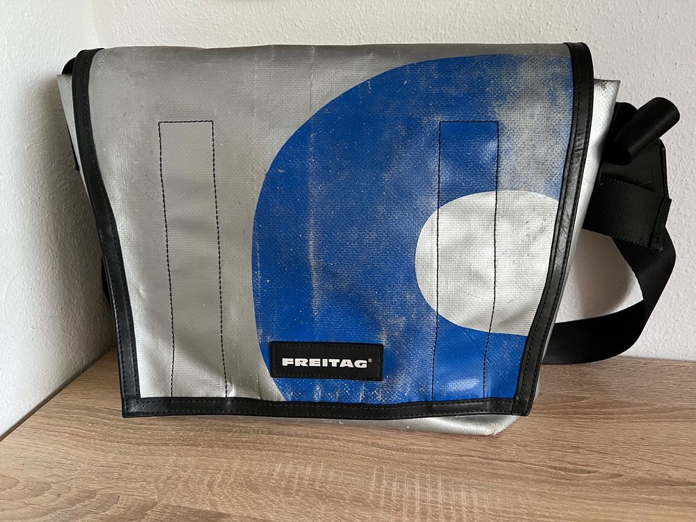 Freitag Tasche F14 Dexter (Gebraucht) in Frauenfeld für CHF 79 – mit ...