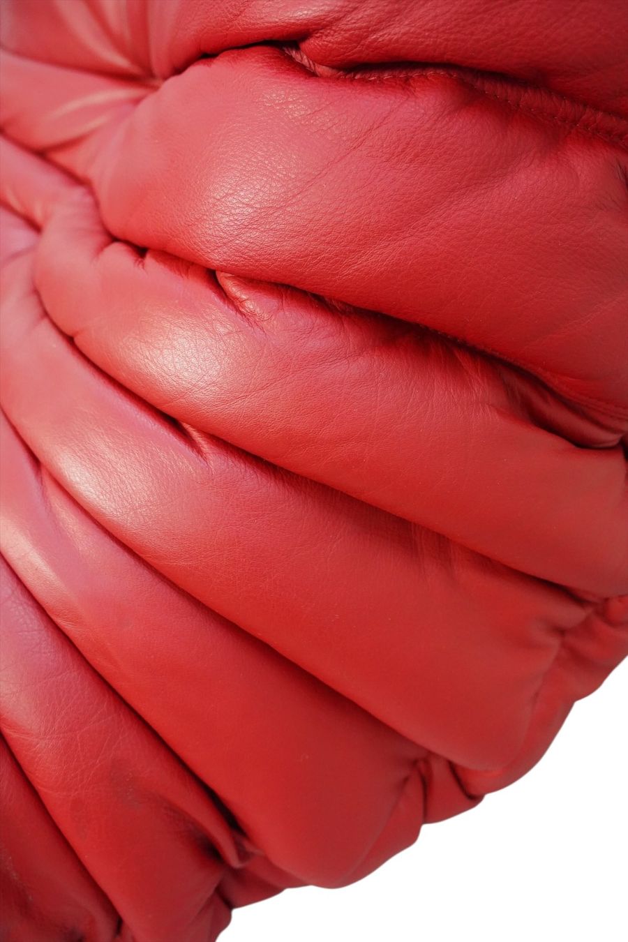 Canapé en cuir TOGO, Ligne Roset par Michel Ducaroy (D'occasion) à ...