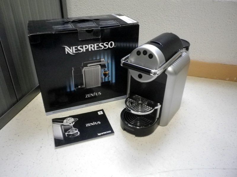Zenius ZN100 Kaffee Maschine Nespresso Pro (Gebraucht) in Basel für CHF ...