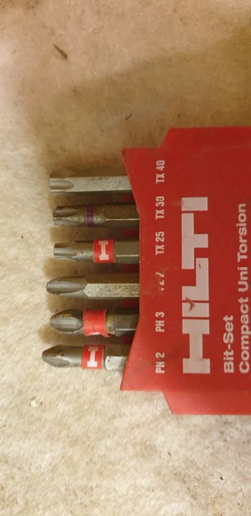 Hilti Bit-Set (Gebraucht) in Baar für CHF 6 – mit Lieferung auf Ricardo ...