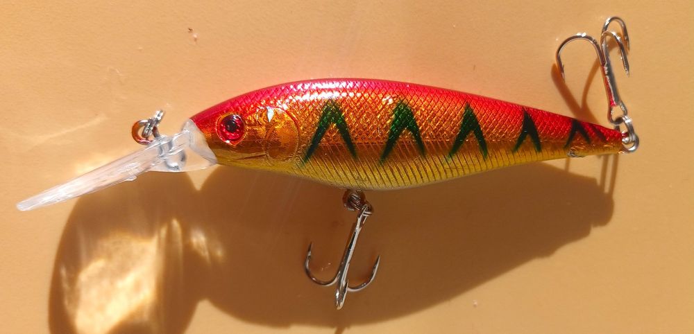 Neuer Schöner Wobbler 11.Cm,11 Gramm mit Gräuschkugeln (Neu und originalverpackt) in Zürich für ...