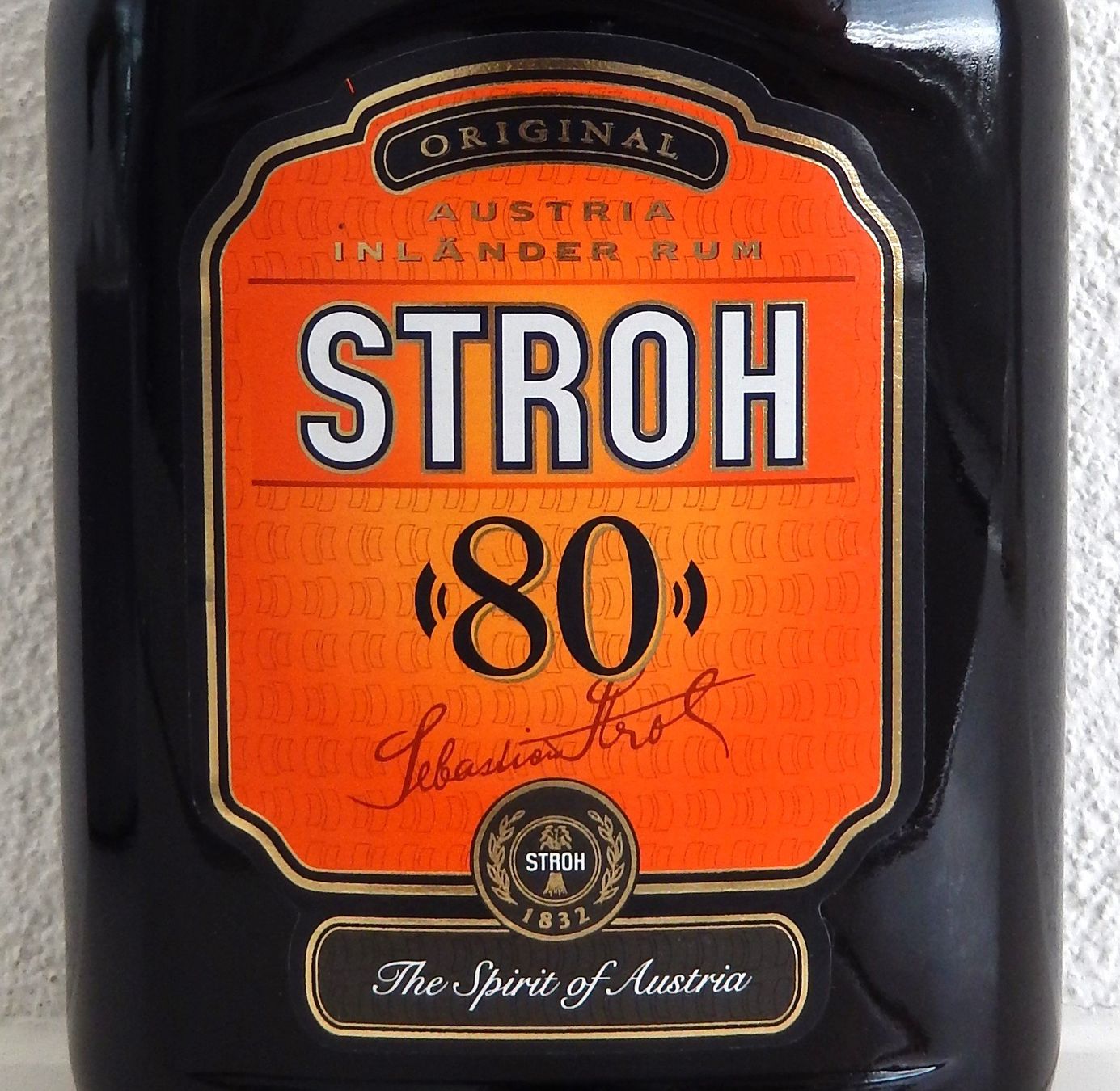 1Fl. STROH 80 vol. 80% Rum alt Kellerfund (Gebraucht) in Hochdorf für CHF 11 – mit Lieferung auf ...