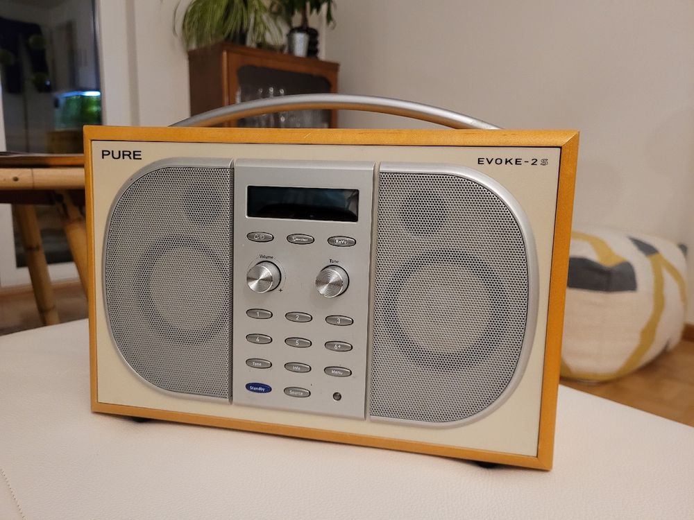 Pure Evoke-2S DAB Radio UKW AUX USB Holzoptik (Gebraucht) in Tann für ...