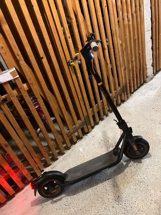 Segway Ninebot F40D E-Scooter | Kaufen auf Ricardo