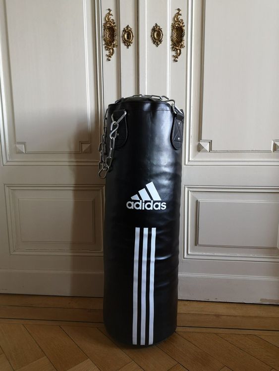 Boxsack Adidas | Einwandfreier Zustand | Kaufen auf Ricardo