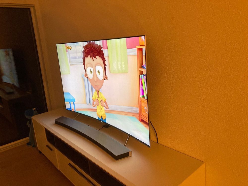 Samsung Curved LED TV - *pixelfehler* (Defekt) in Neuhausen am ...