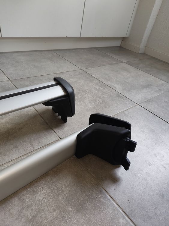 BMW Dachtäger / BMW roof rack (original) (Gebraucht) in Zürich für CHF ...