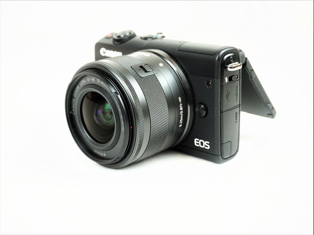 Canon EOS M100 Kamera-Set (Gebraucht) in Pratteln für CHF 259 – mit ...