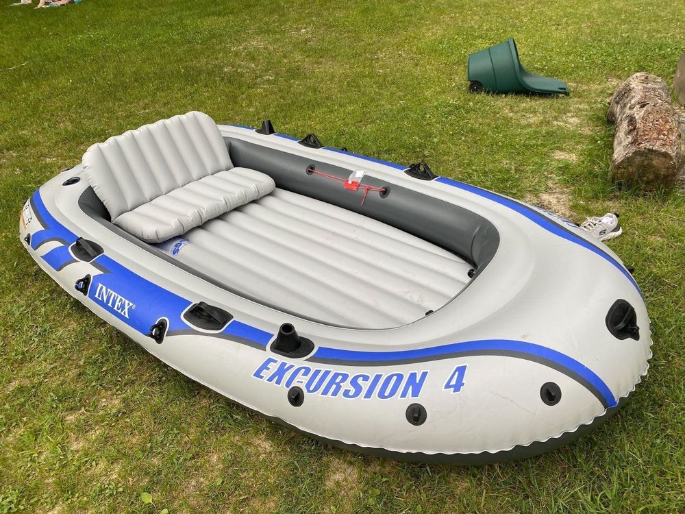 SCHLAUCHBOOT SET EXCURSION 4 - INTEX (Defekt) in Siebnen für CHF 9 ...