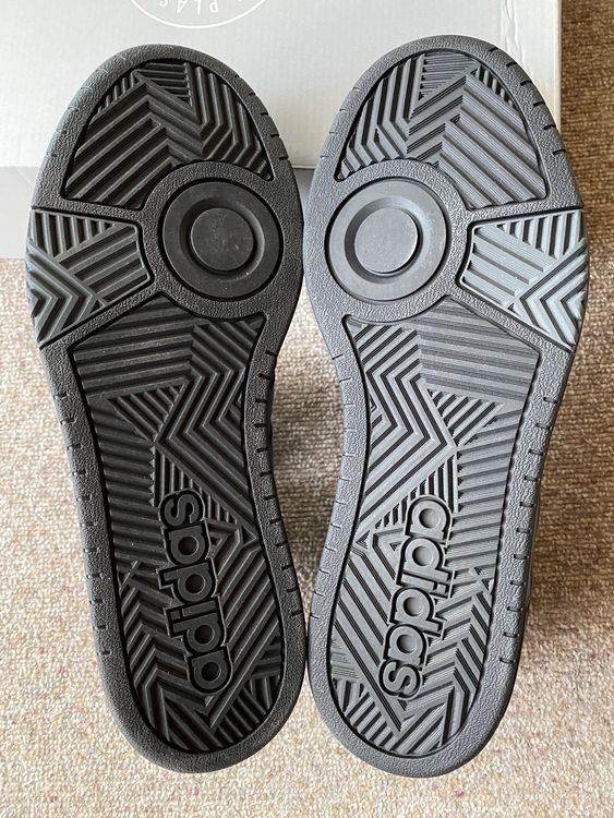 Neuer Adidas Sneaker HOOPS 3.0 MID Winter, Gr. 45 1/3 UK10.5 (Neu und originalverpackt) in Thun ...