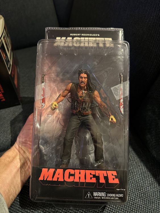 Machete LIMITED EDITION FIGURINE GIFTSET mit Steelbook (Gebraucht) in ...