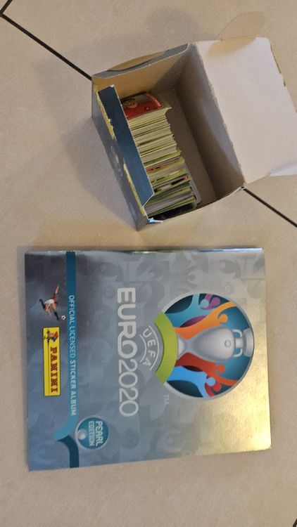 Panini UEFA EURO 2020 Stickeralbum + grosse Anzahl Stickers (Gebraucht ...