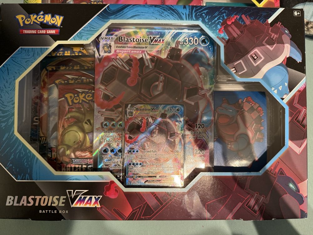 Pokemon Blastoise VMAX Battle Box - Neu & OVP! | Kaufen auf Ricardo