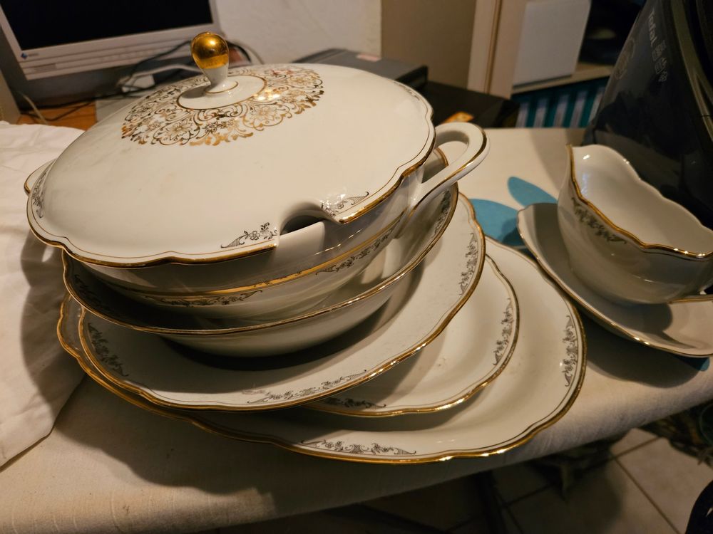 Winterling Goldrand Porzellan grosses Set 48 Teile !! (Gebraucht) in ...