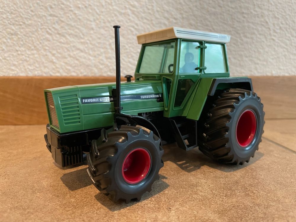 Britains Fendt Favorit 615 LSA (Neu und originalverpackt) in ...
