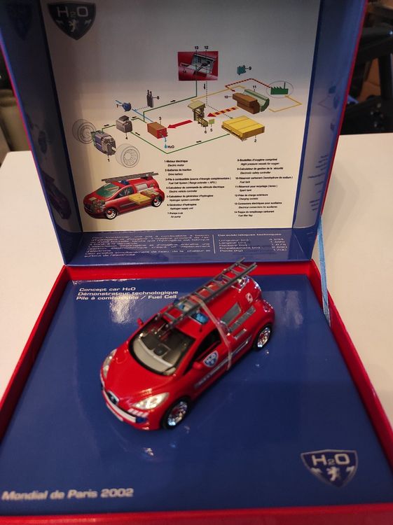 Peugeot H20 Feuerwehr concept car, Paris 2002 von Norev 1/43 (Neu und ...