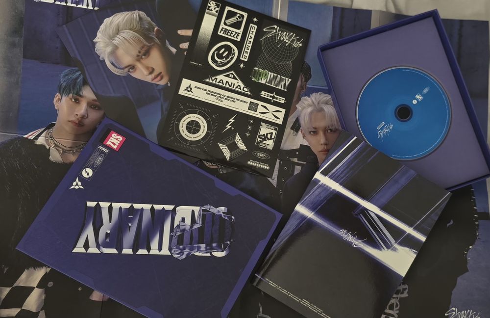 Stray kids Oddinary album (Neu (gemäss Beschreibung)) in Lavigny für ...