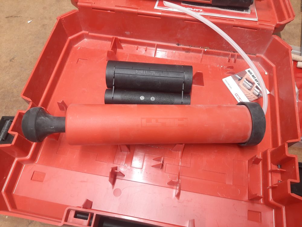 HILTI HIT MD2000 Auspressgerät mit Zubehör (Gebraucht) in Winterthur ...