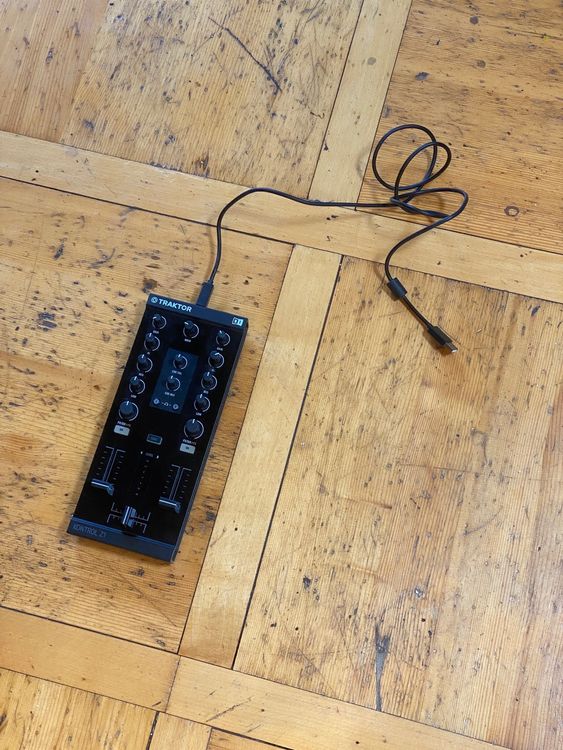 Traktor Kontrol Z1 USB MIDI controller | Kaufen auf Ricardo