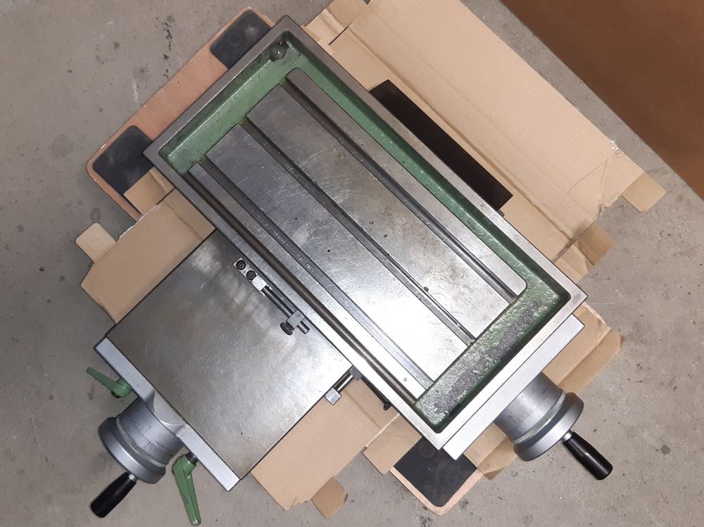 Fehlmann Kreuztisch (Gebraucht) in Lohn-Ammannsegg für CHF 799 – nur Abholung auf Ricardo kaufen