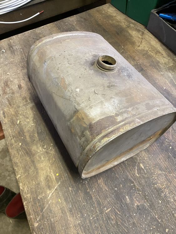 Alter Tank, Oldtimer, Teile, Restaurationsprojekt (Gebraucht) in ...