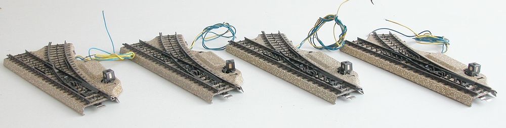Märklin 4 M-Gleis Weichen 5119 Spur H0 | Kaufen auf Ricardo