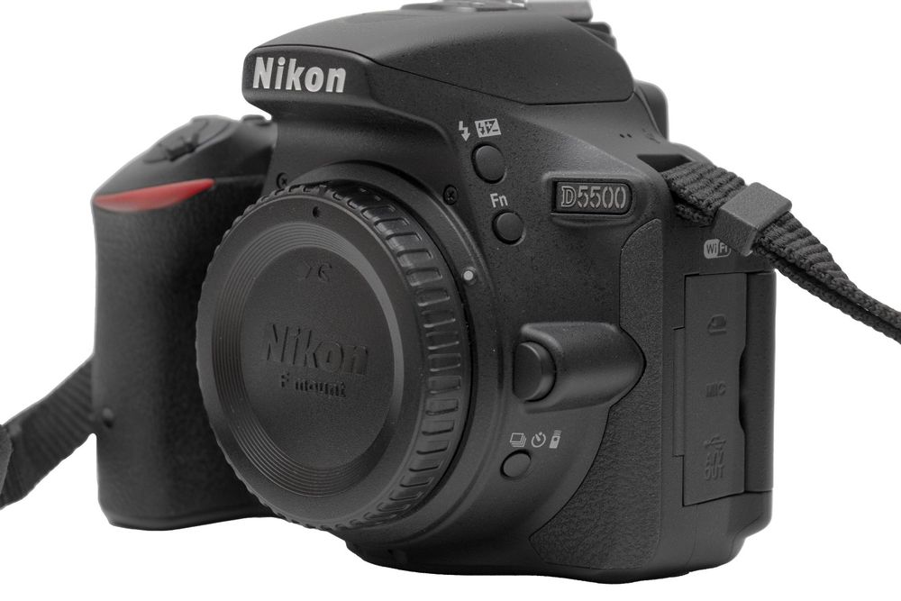 NIKON D5500 Body - DSLR Kamera D 5500 (Gebraucht) in Emmen für CHF 329 ...
