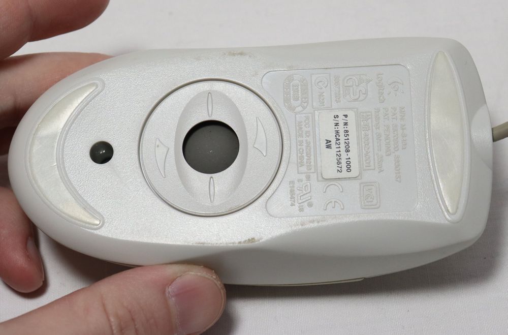 Logitech PS2 Maus Kugel - funktioniert (Gebraucht) in Frick für CHF 6 – mit Lieferung auf ...