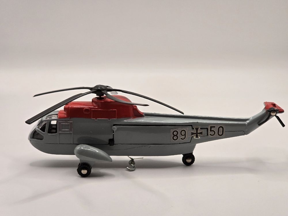 Dinky Toys 736 Bundesmarine Sea King Helikopter (Defekt) in Giffers für ...