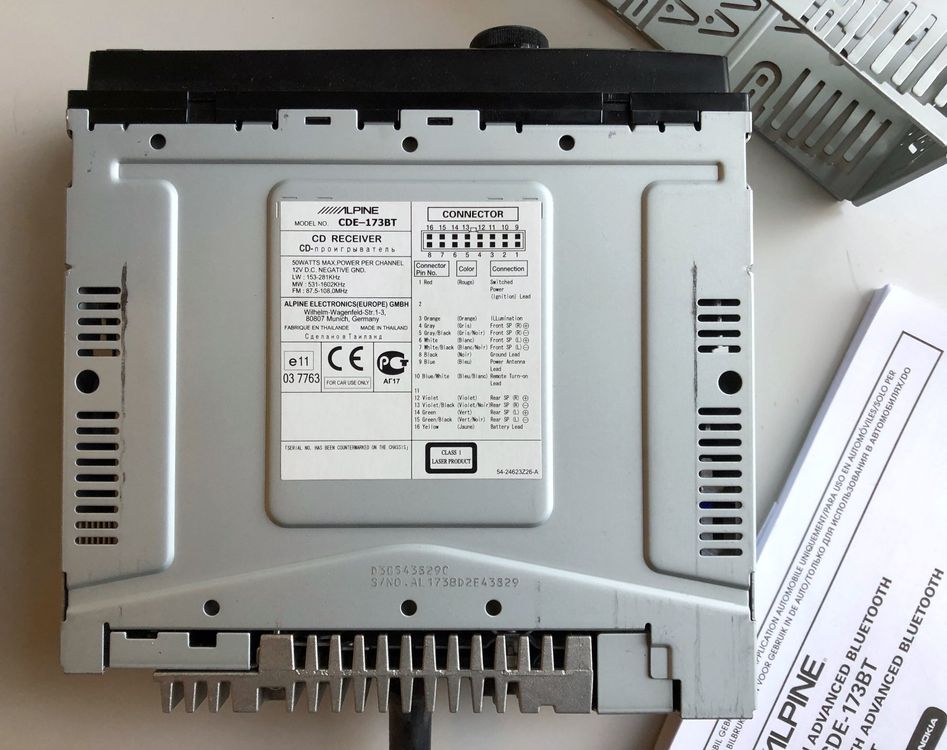 Autoradio Alpine CDE 173BT + Lautsprecher Alpine SPG 17CS | Kaufen auf Ricardo