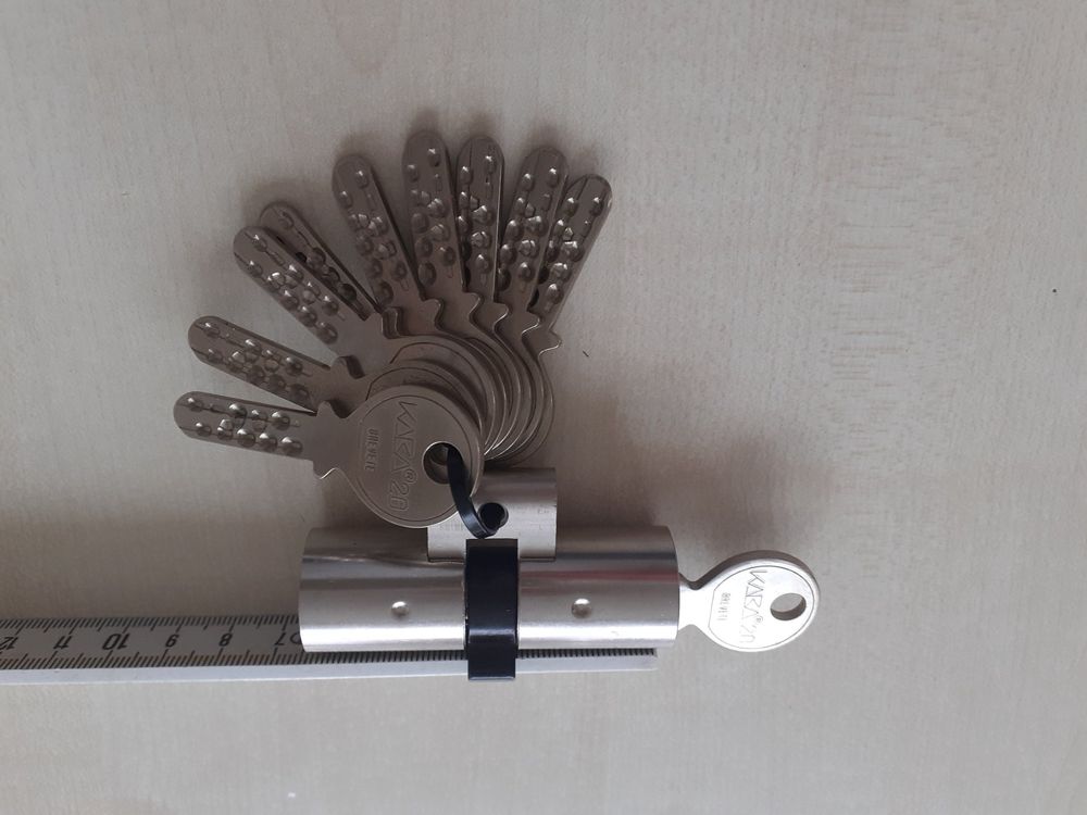 KABA ZYLINDER MIT 10 SCHLÜSSEL 65 mm (Gebraucht) in Trimbach für CHF 53 ...