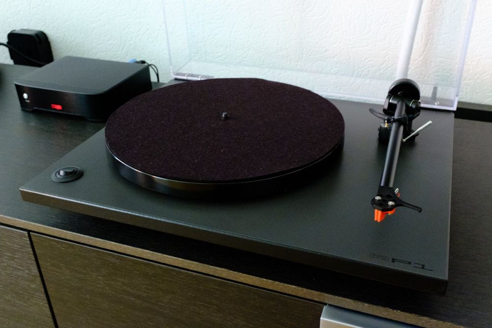 Rega RP1 Performance Pack (Gebraucht) in Troinex für CHF 266 – mit ...
