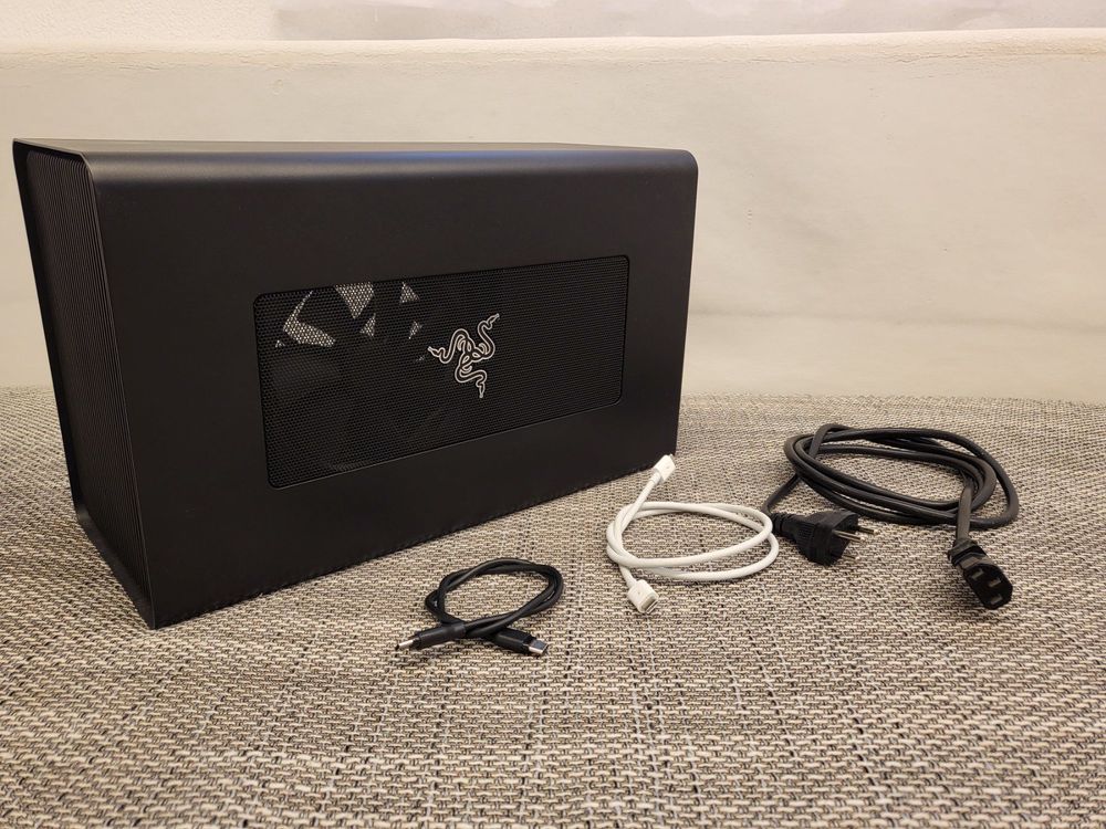 Razer Core X | eGPU Gehäuse (Gebraucht) in Olten für CHF 199 – mit ...