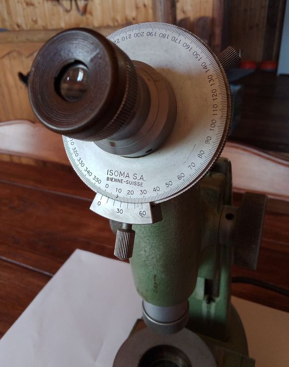 ISOMA Mess Mikroskop / Microscope de mesure (Gebraucht) in Perrefitte ...