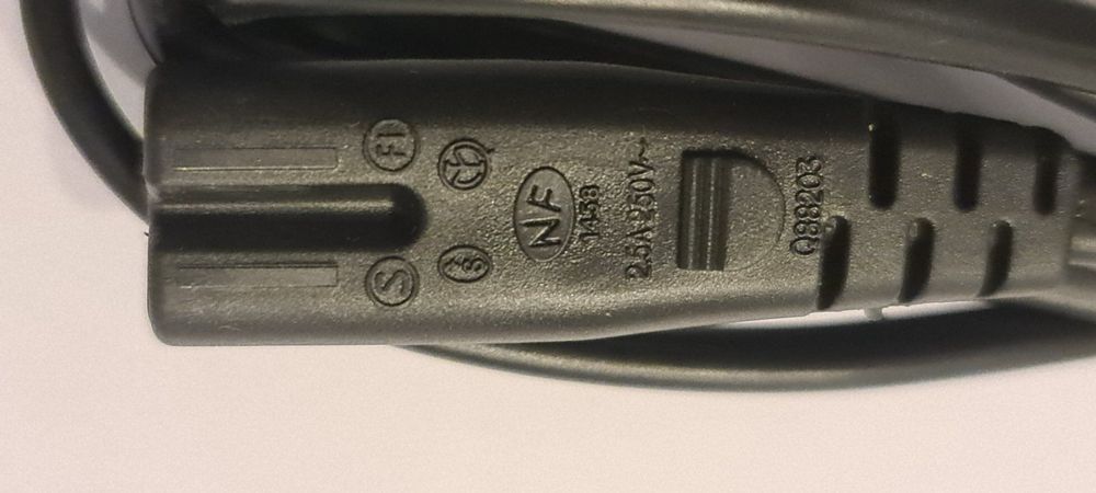 2-pol Stecker Anschlusskabel Netzkabel | Kaufen auf Ricardo