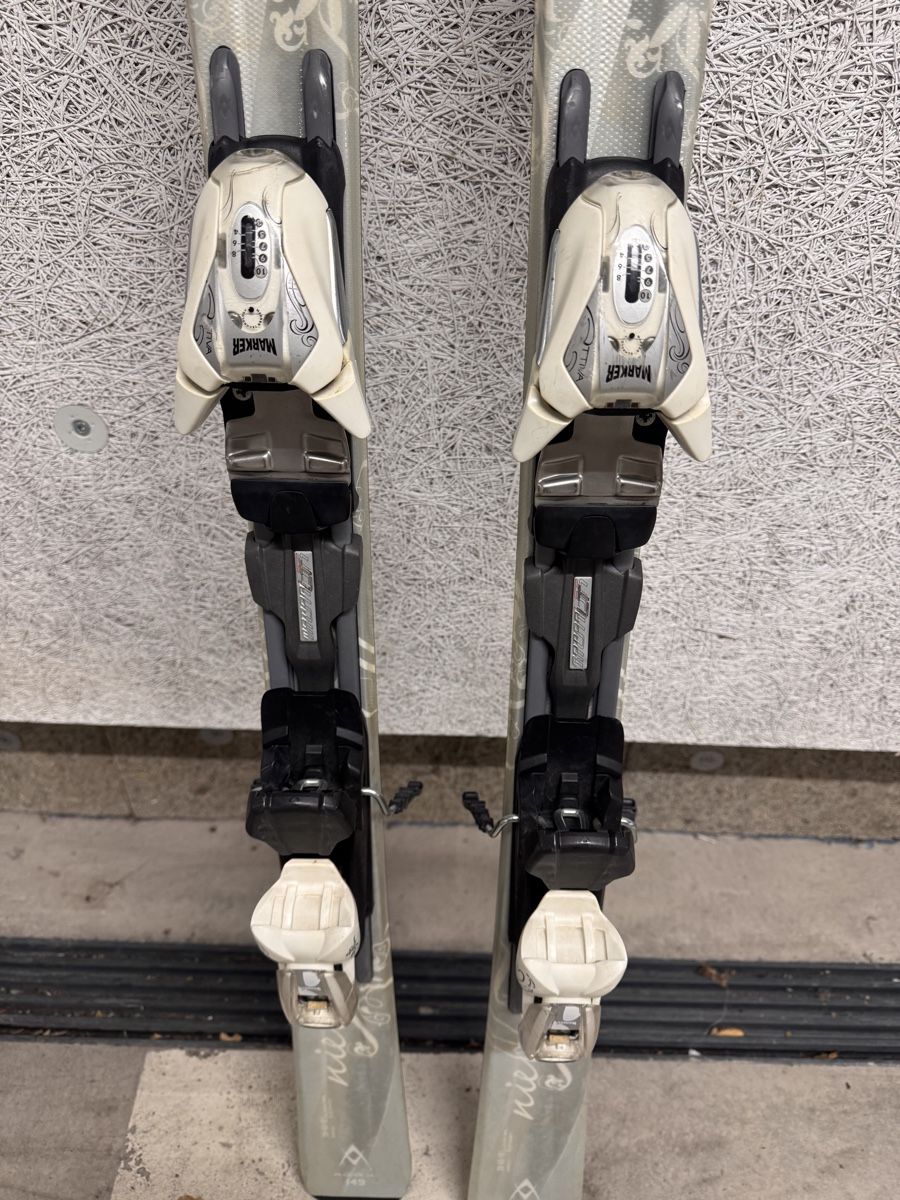 Ski Völkl Niela Ski 149 cm mit Marker Bindung (Gebraucht) in Dietikon für CHF 60 – nur Abholung ...