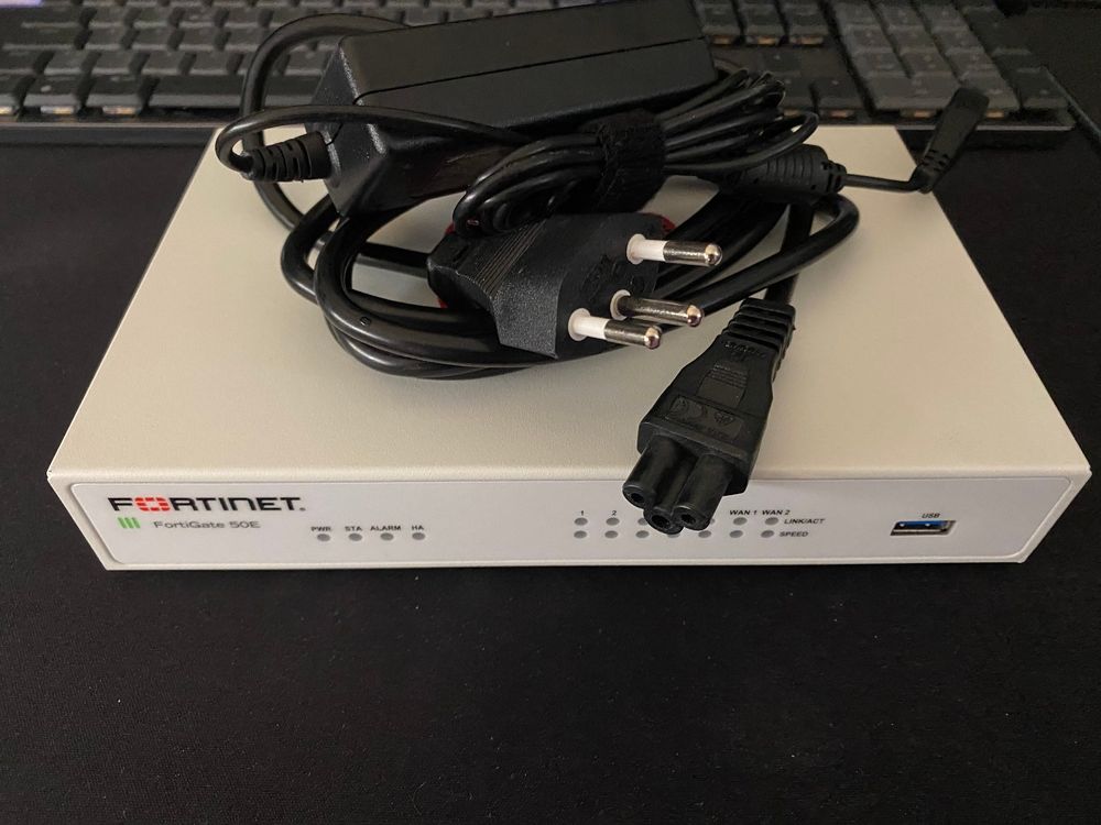 FortiGate 50E Firewall (Gebraucht) in Amriswil für CHF 50 – mit ...