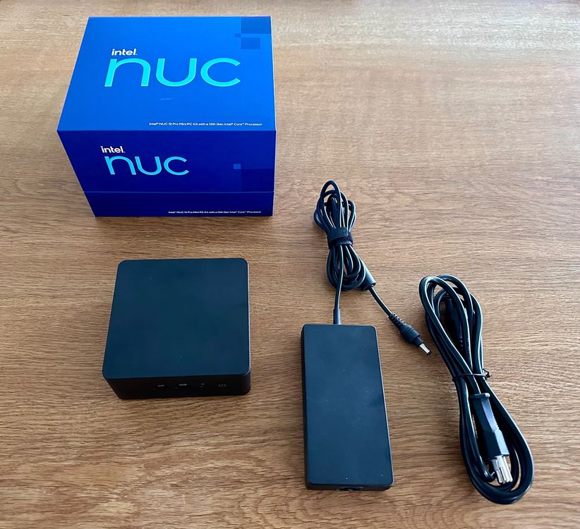 Barebone - Intel NUC 12 Pro Kit, M.2 500 GB, 2 x 8GB, Win11 (Gebraucht ...