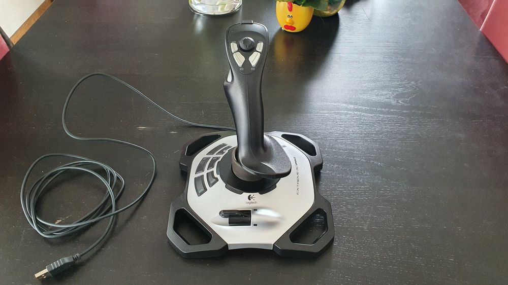 Logitech X3D Joystick (Gebraucht) in Weiach für CHF 5 – mit Lieferung ...