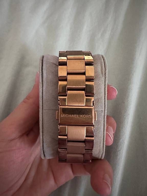 Montre Michael Kors (D'occasion) à Pully pour CHF 99 – avec livraison ...