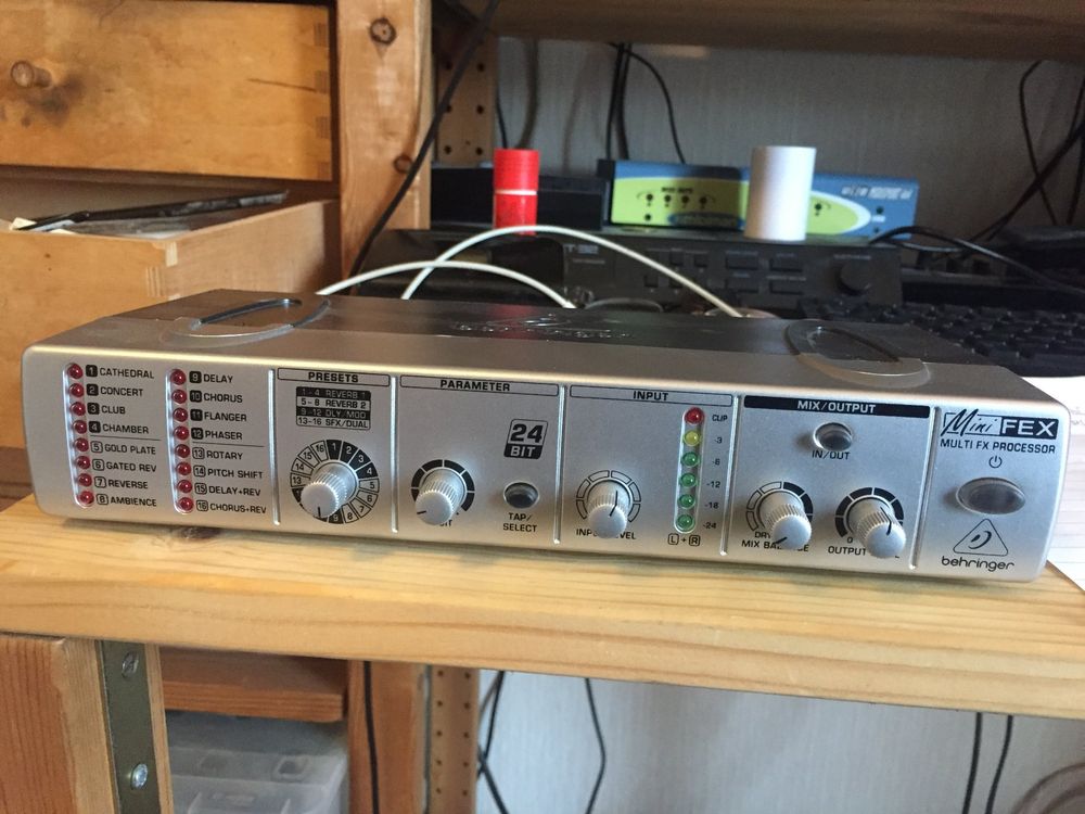 Behringer Minifex FEX800 stereo multi-fx processor (Gebraucht) in ...